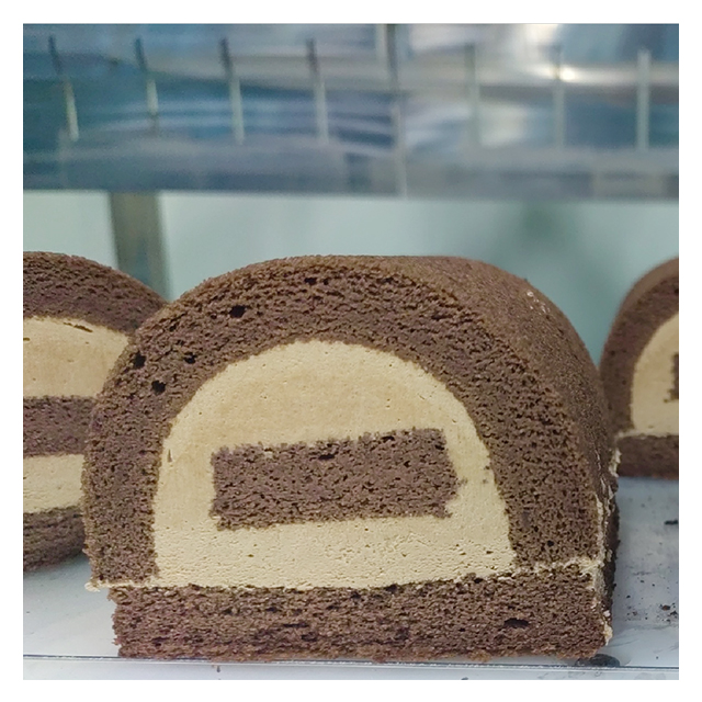 China Swiss Roll Cake Cutting Machine manufacturers, Swiss Roll Cake ...