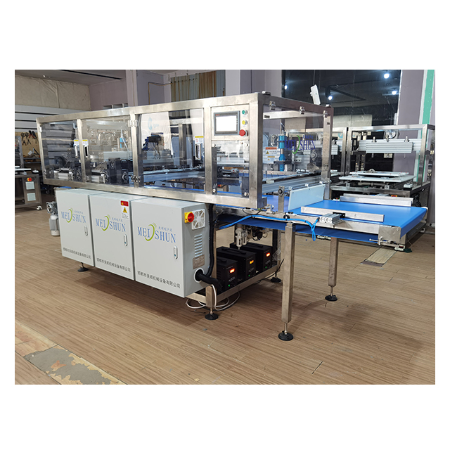 Ultrasonic triangle cake slicing equipment | Food cutting